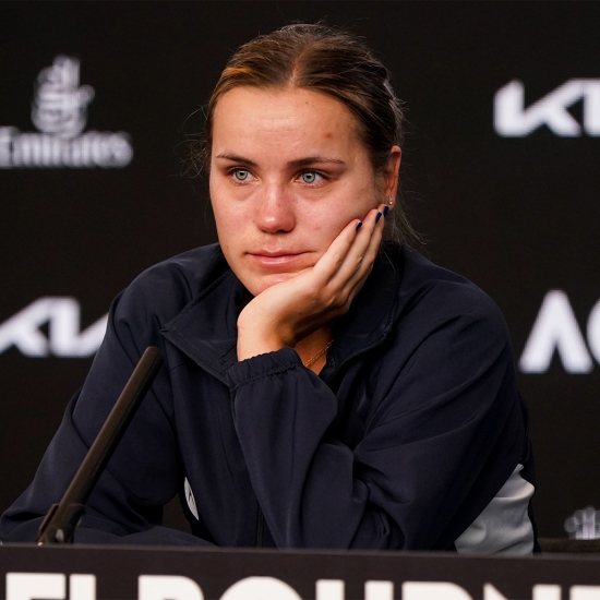‘Couldn’t handle the pressure’: Kenin looks in the mirror after exit ...