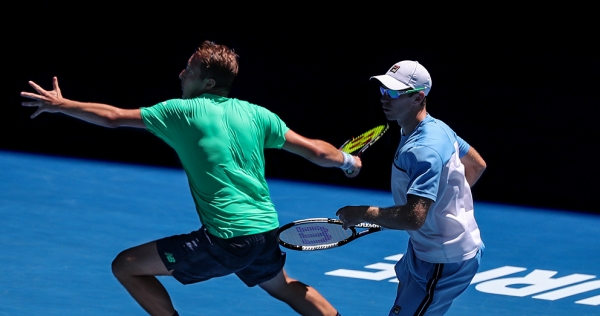 Men’s doubles decider set, Aussie mixed duo roll on | AO