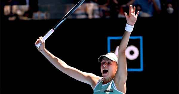 "Mistakes were defining me": Linette lights up after learning to let go ...