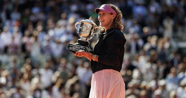 Andreeva ascends with first major title at Roland Garros | AO